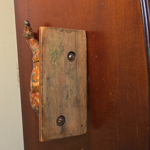 Hubley | Accents | Hubley Cast Iron Chippy Paint Horse Statue Doorstop ...